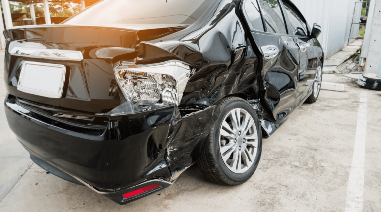 How Much Does a Car Body Damage Repair Cost? Is It Worth the Shot?