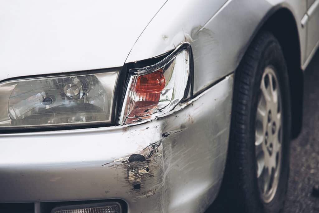 How Much Does a Car Body Damage Repair Cost? Is It Worth the Shot?